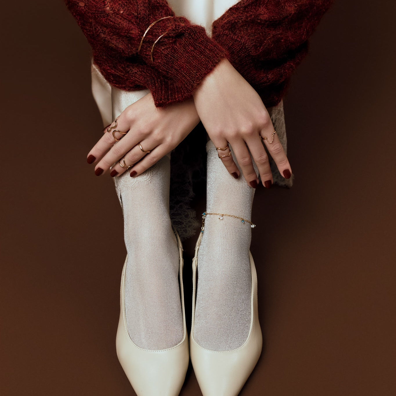 Vök Teardrop Anklet – mjöll